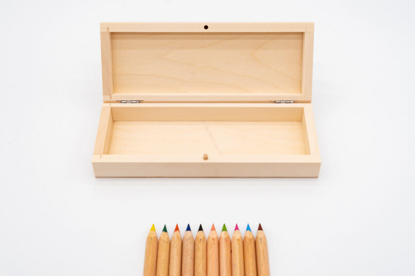 Stiftebox mit Wunschnamen – Herzboxx